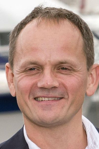 Tom Shankland - About - Entertainment.ie