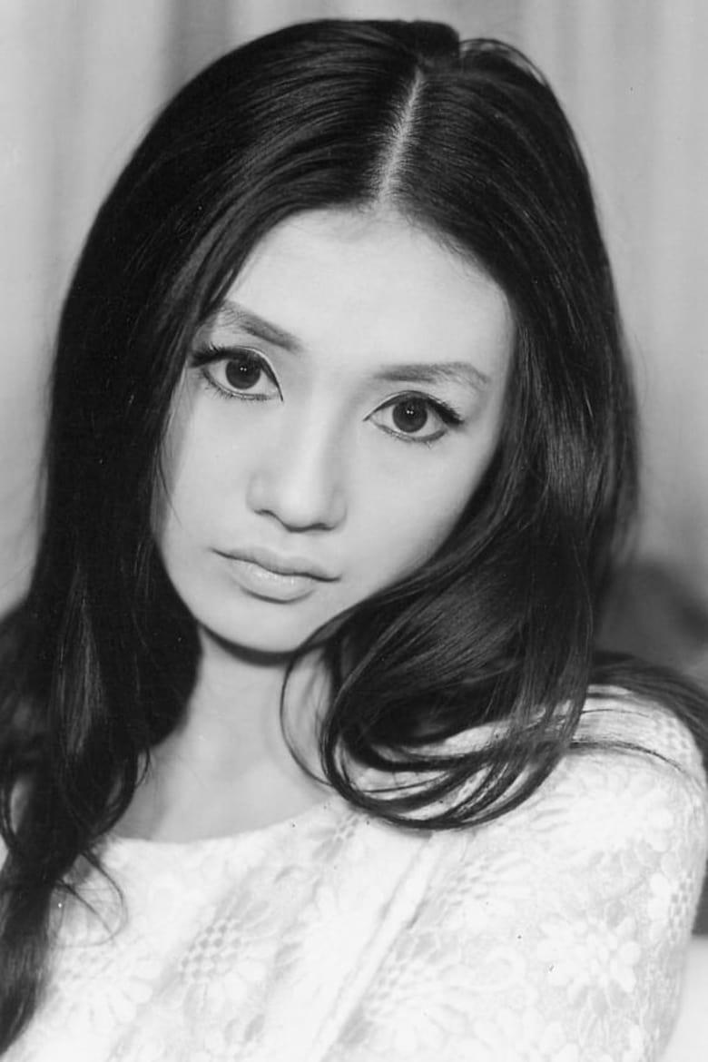 Mariko Kaga - About - Entertainment.ie