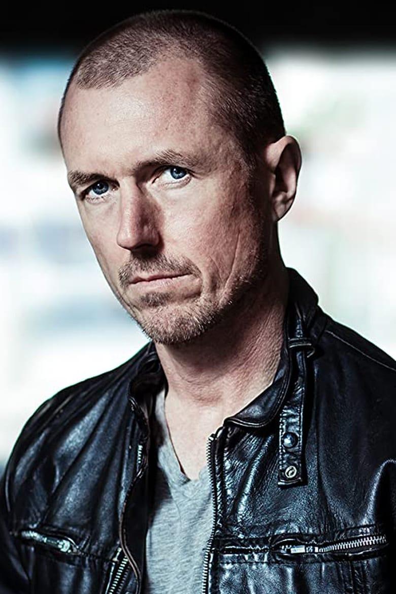 Rob Hayter - About - Entertainment.ie