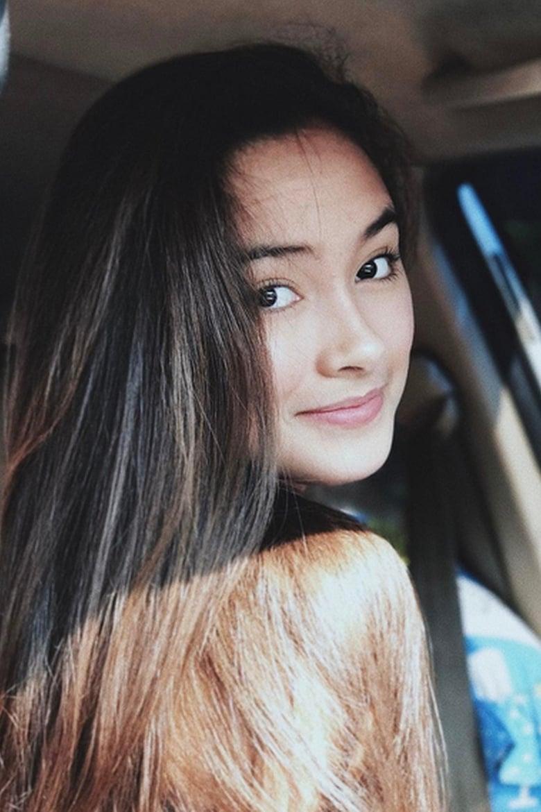 Caitlin Halderman - About - Entertainment.ie