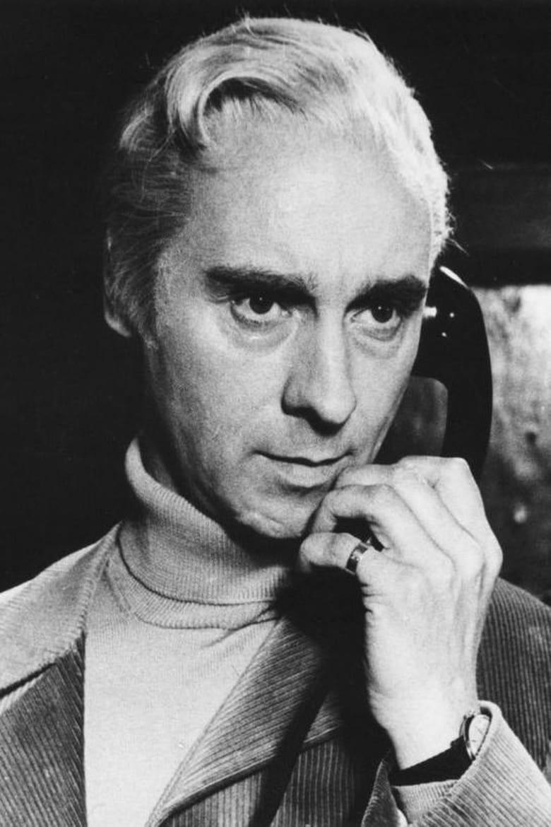 Senne Rouffaer - About - Entertainment.ie