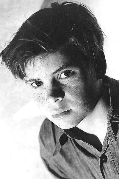 Tommy Bupp - About - Entertainment.ie