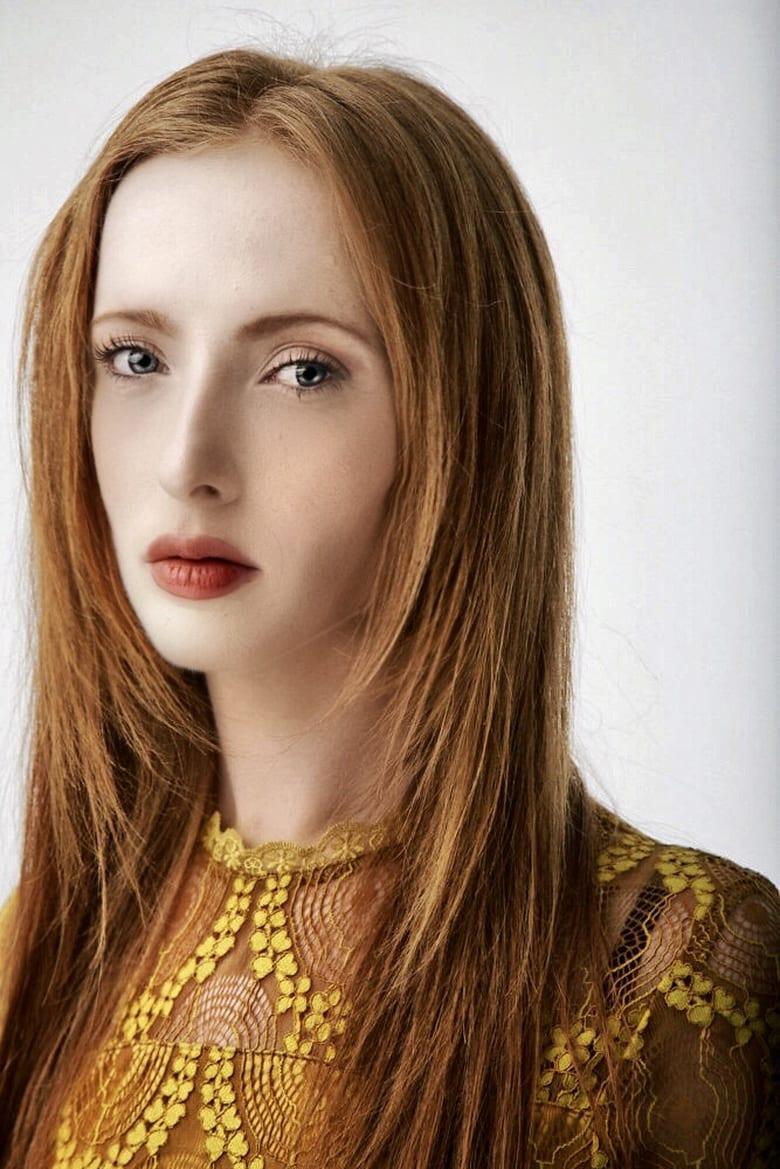 Laura Long - About - Entertainment.ie