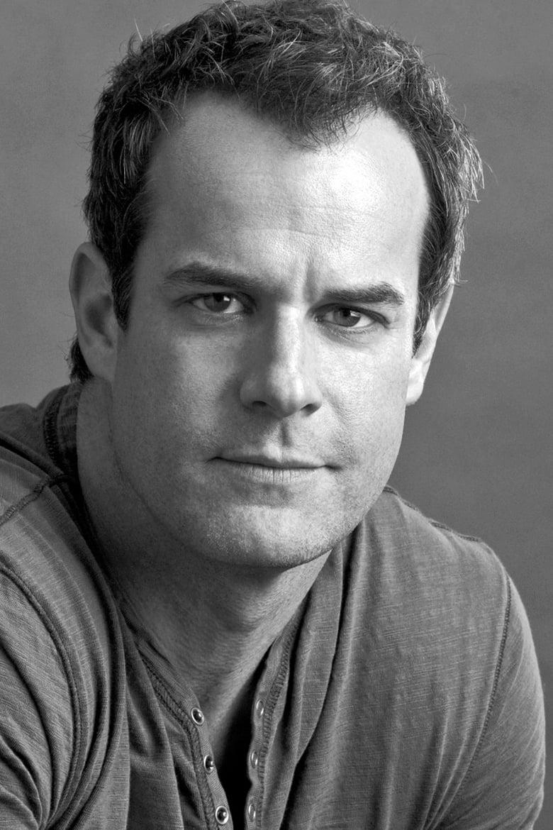 Josh Stamberg - About - Entertainment.ie