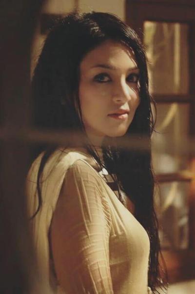 Sharlin Farzana - About - Entertainment.ie