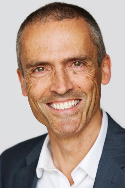 Steven Finch - About - Entertainment.ie