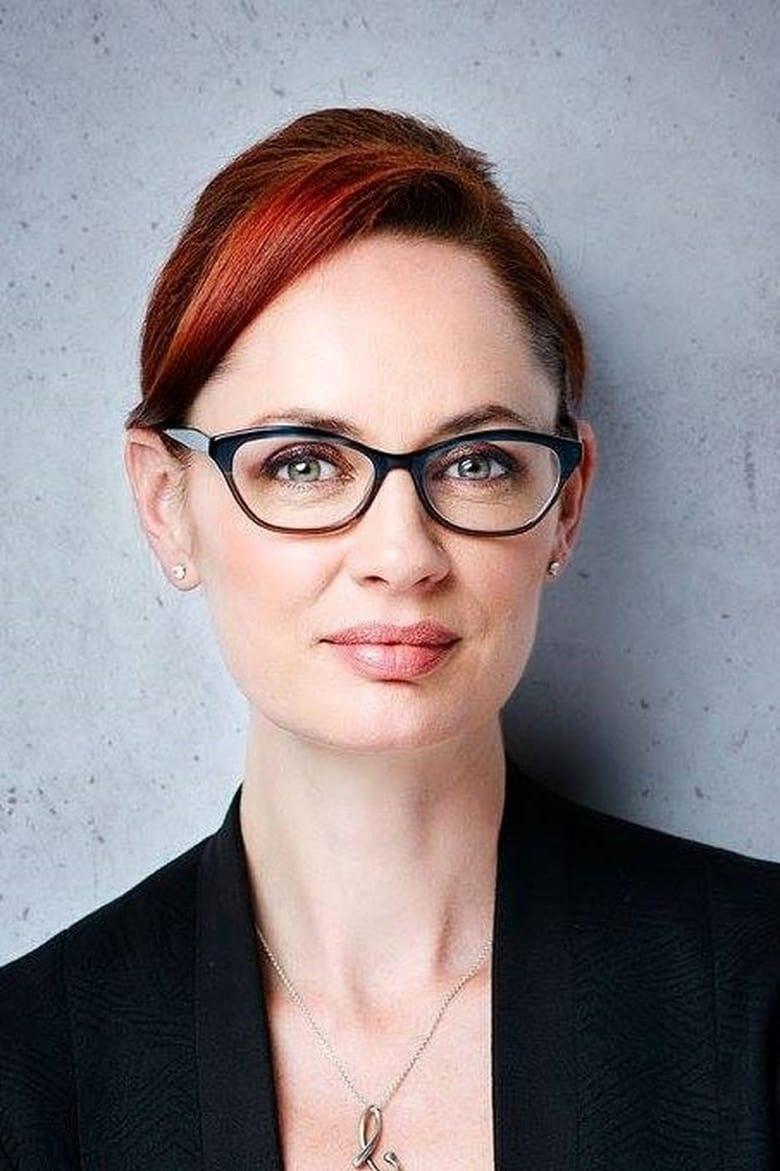 Jennifer Gibson - About - Entertainment.ie