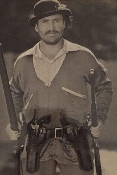 Harry Woods - About - Entertainment.ie