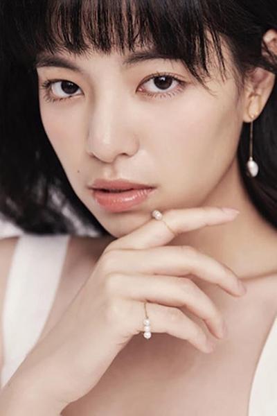 Lucia - About - Entertainment.ie