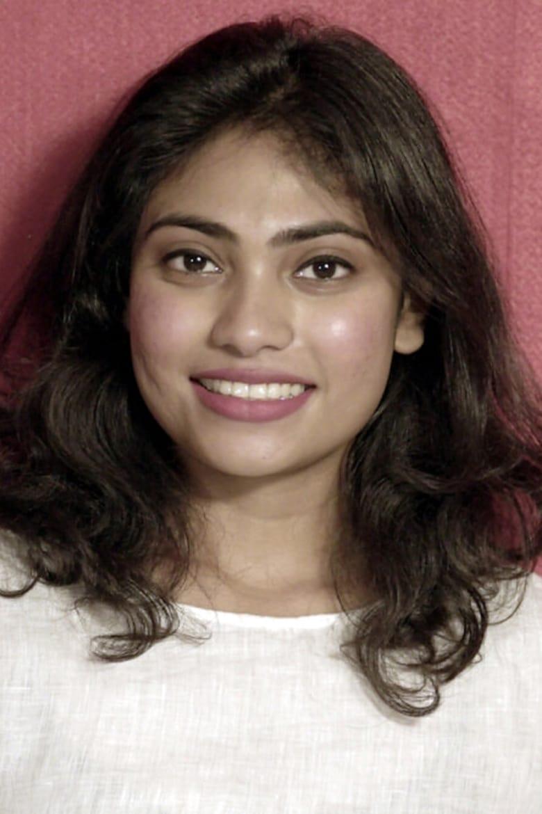 Maria Roe Vincent - About - Entertainment.ie