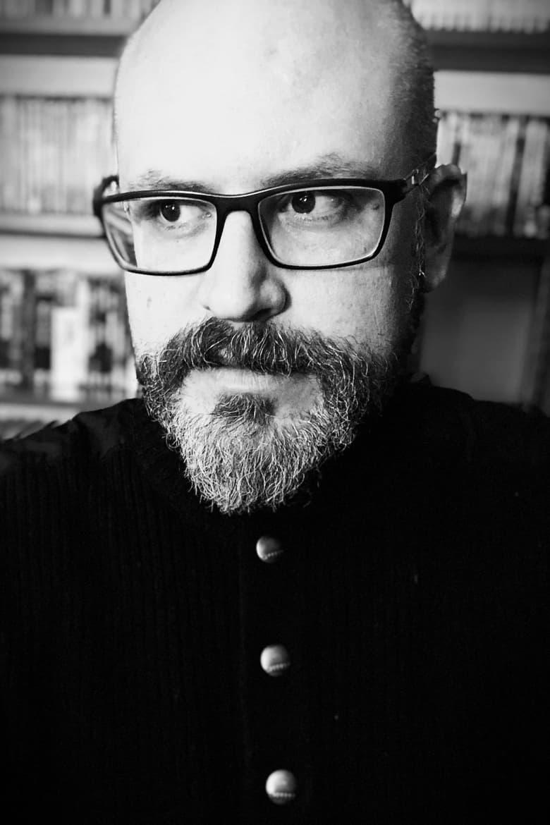 Keith Thomas - About - Entertainment.ie