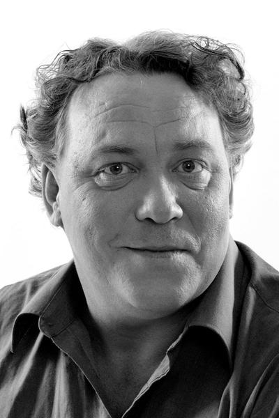 Leif Andrée - About - Entertainment.ie