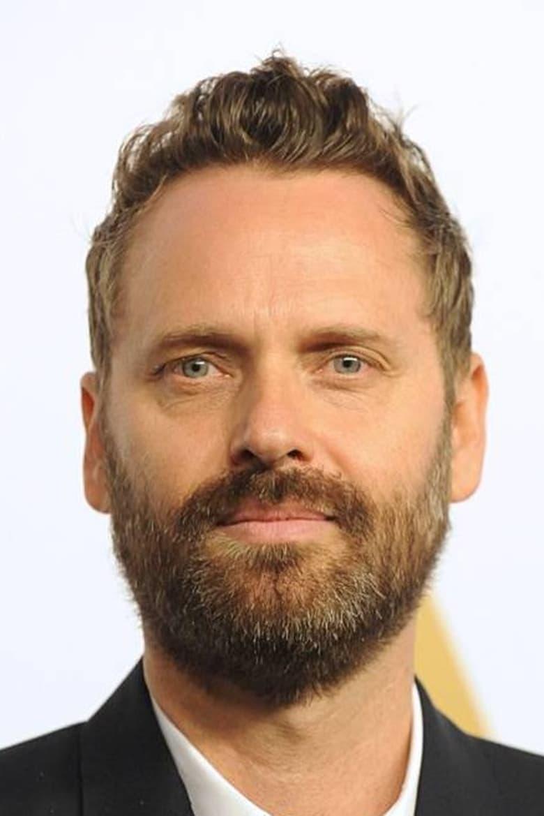 Dustin O'Halloran - About - Entertainment.ie