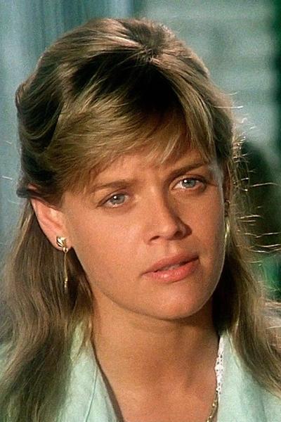 Karina Huff - About - Entertainment.ie