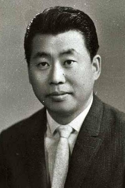 Lee In-kwon - About - Entertainment.ie