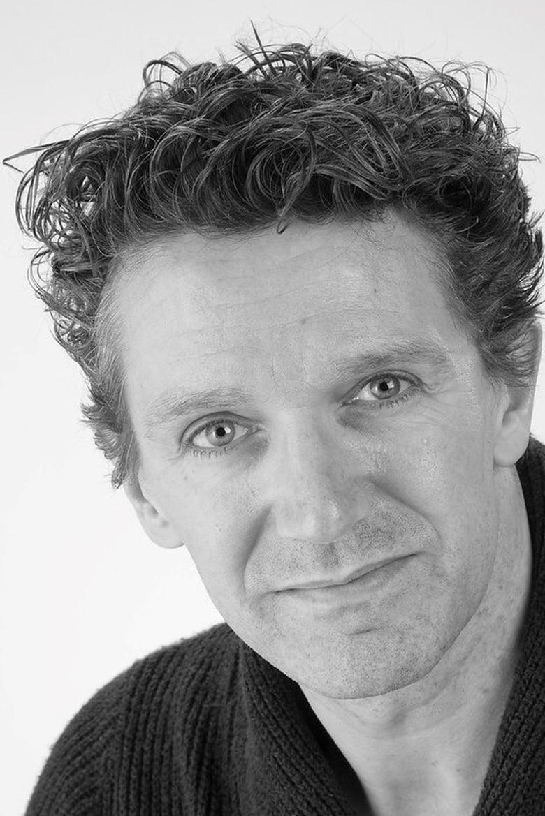 Gary Avis - About - Entertainment.ie