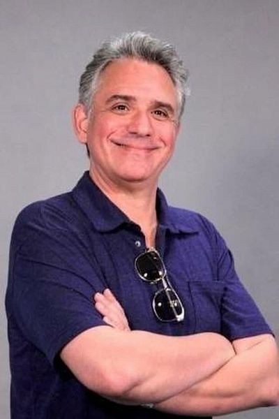 Hubert - About - Entertainment.ie