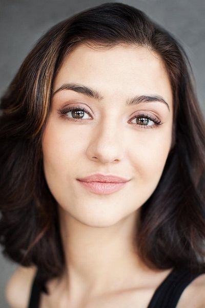 Katie Findlay - About - Entertainment.ie
