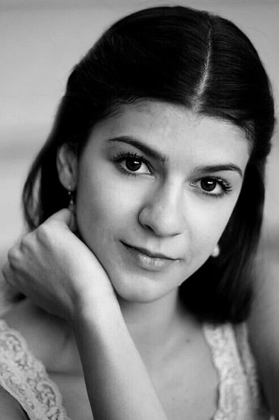 Mayara Magri - About - Entertainment.ie