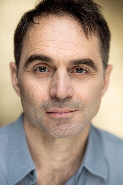 Michael Pas - About - Entertainment.ie