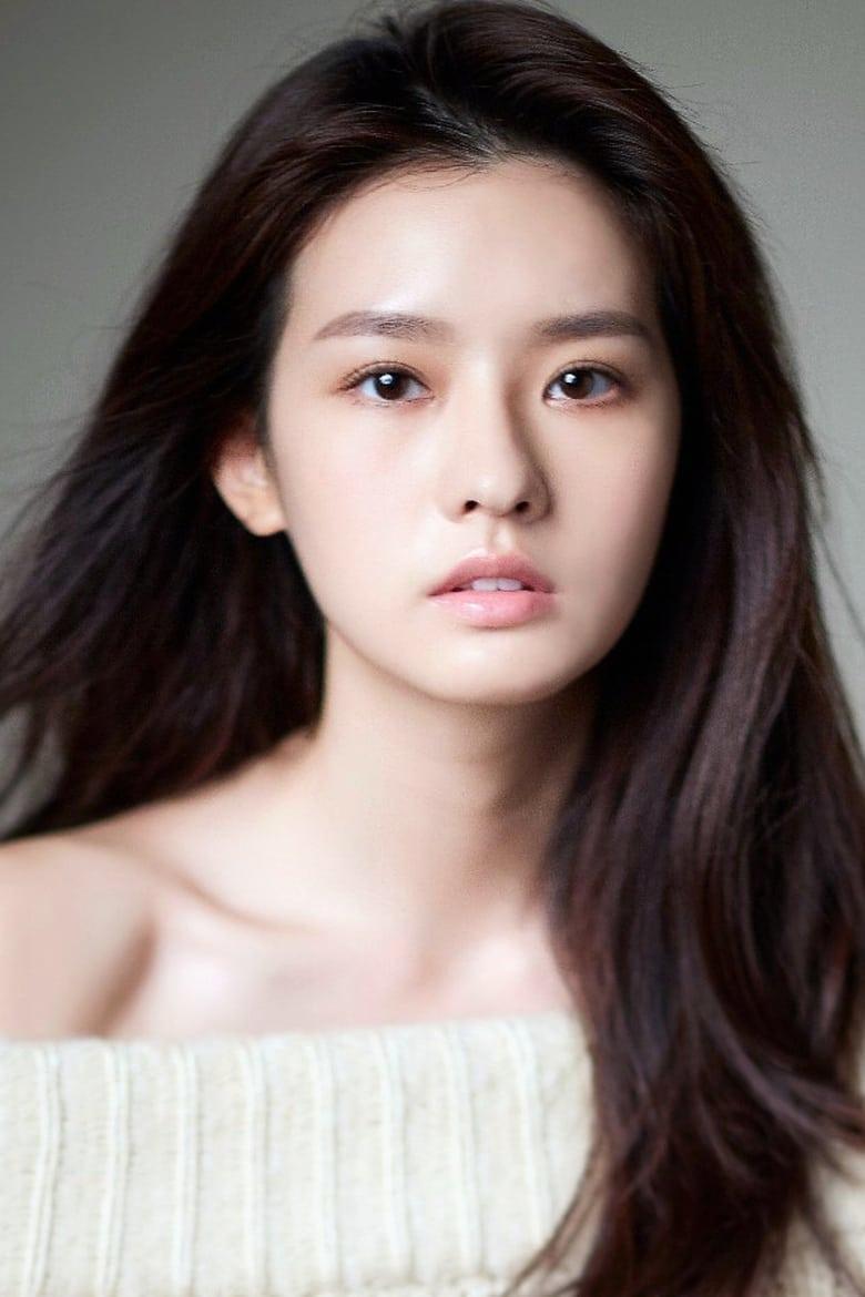 Katie Chen - About - Entertainment.ie