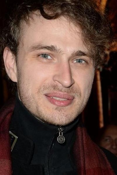 Arthur Defays - About - Entertainment.ie