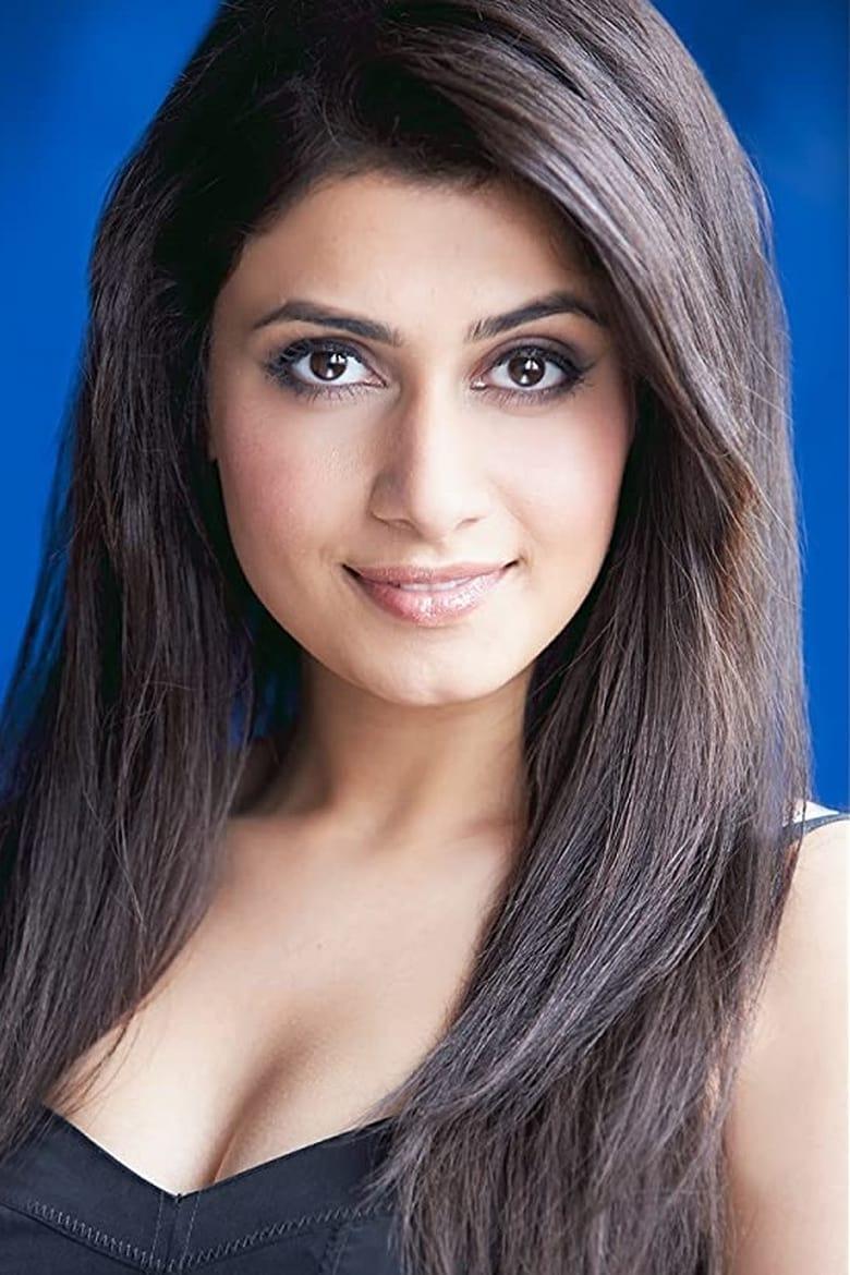 Ana Sani - About - Entertainment.ie