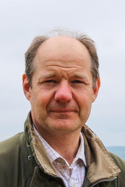 Charlie Ireland About Entertainmentie