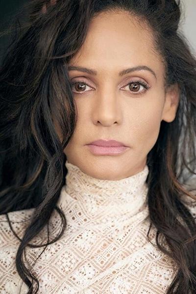 Persia White - About - Entertainment.ie