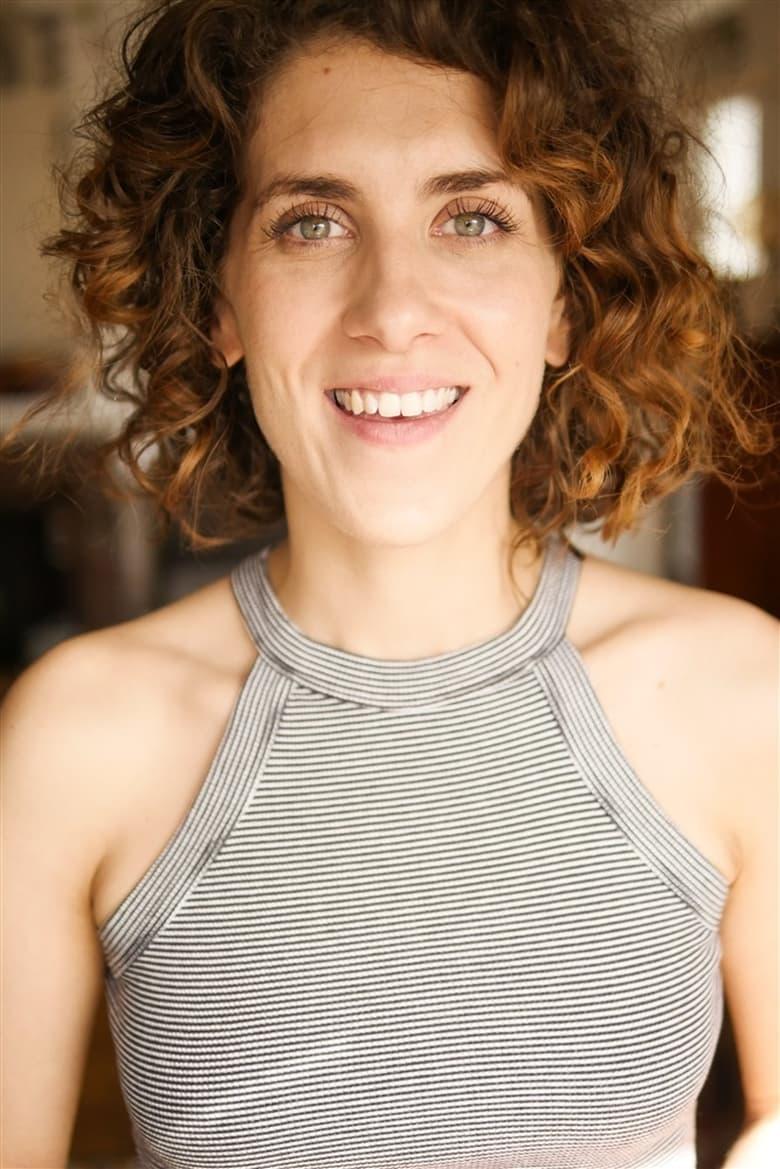Salomé Villiers - About - Entertainment.ie