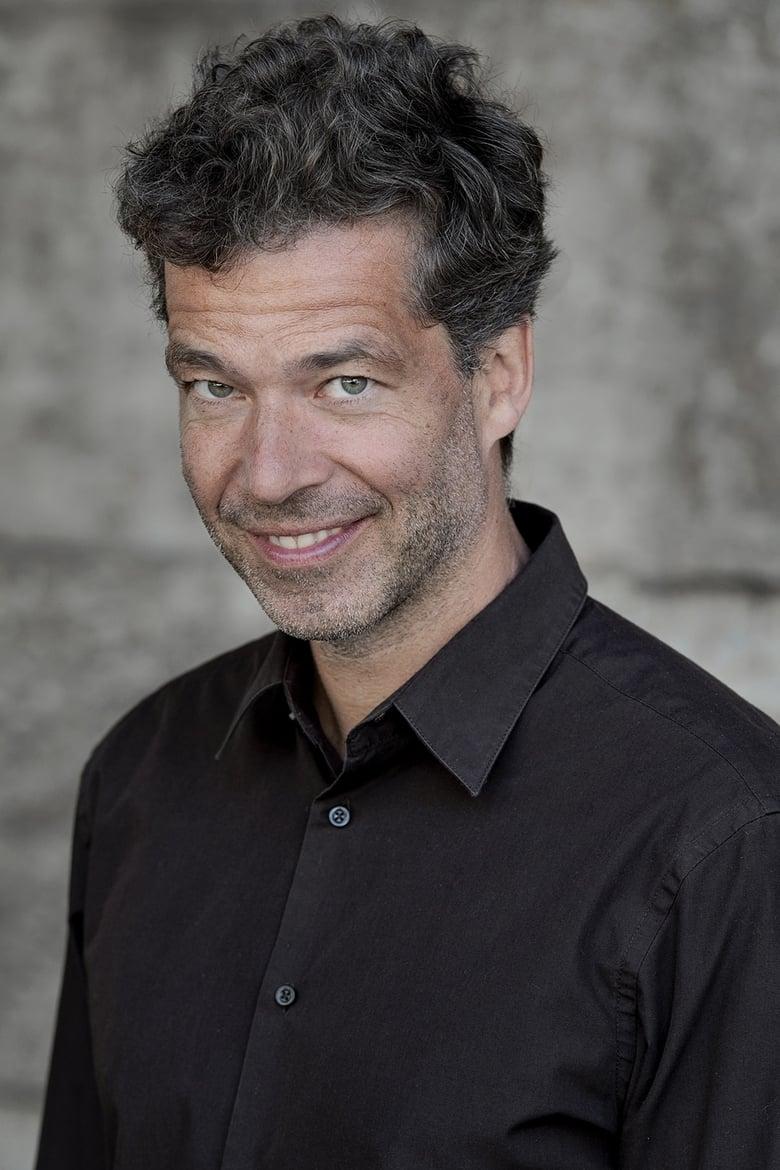Christian Theede - About - Entertainment.ie