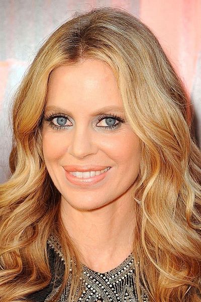 Kristin Bauer Van Straten About Entertainment Ie