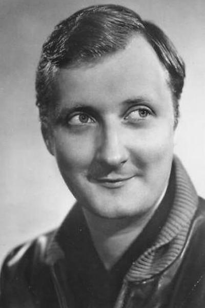 Peter Dommisch - About - Entertainment.ie