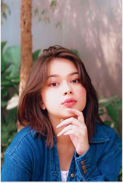 Rebecca Klopper - About - Entertainment.ie