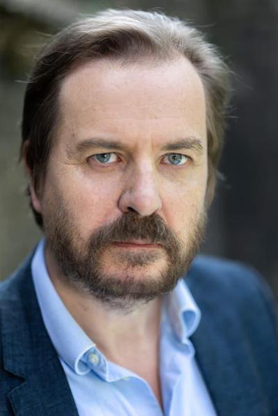 Jonathan Hansler - About - Entertainment.ie