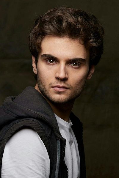 Nacho Nugo - About - Entertainment.ie