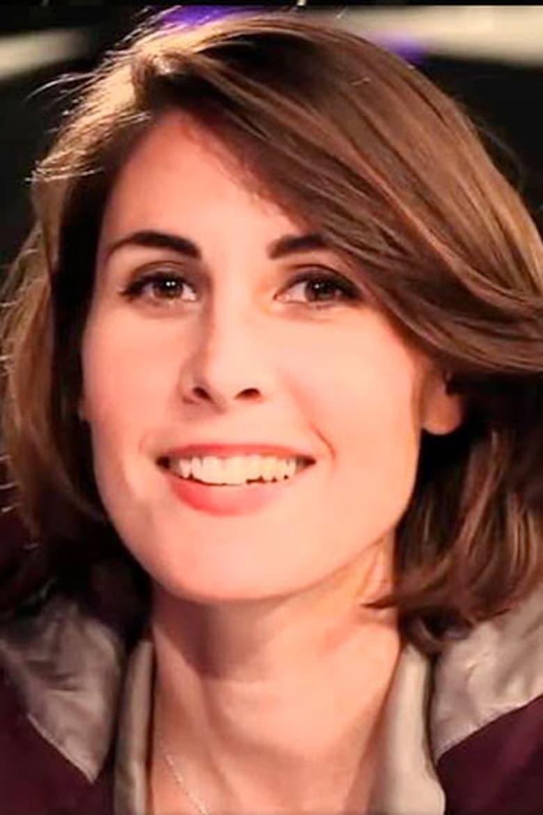 Sina Knoll - About - Entertainment.ie