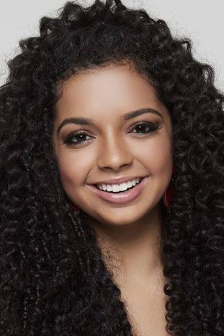 Laura Castro - About - Entertainment.ie