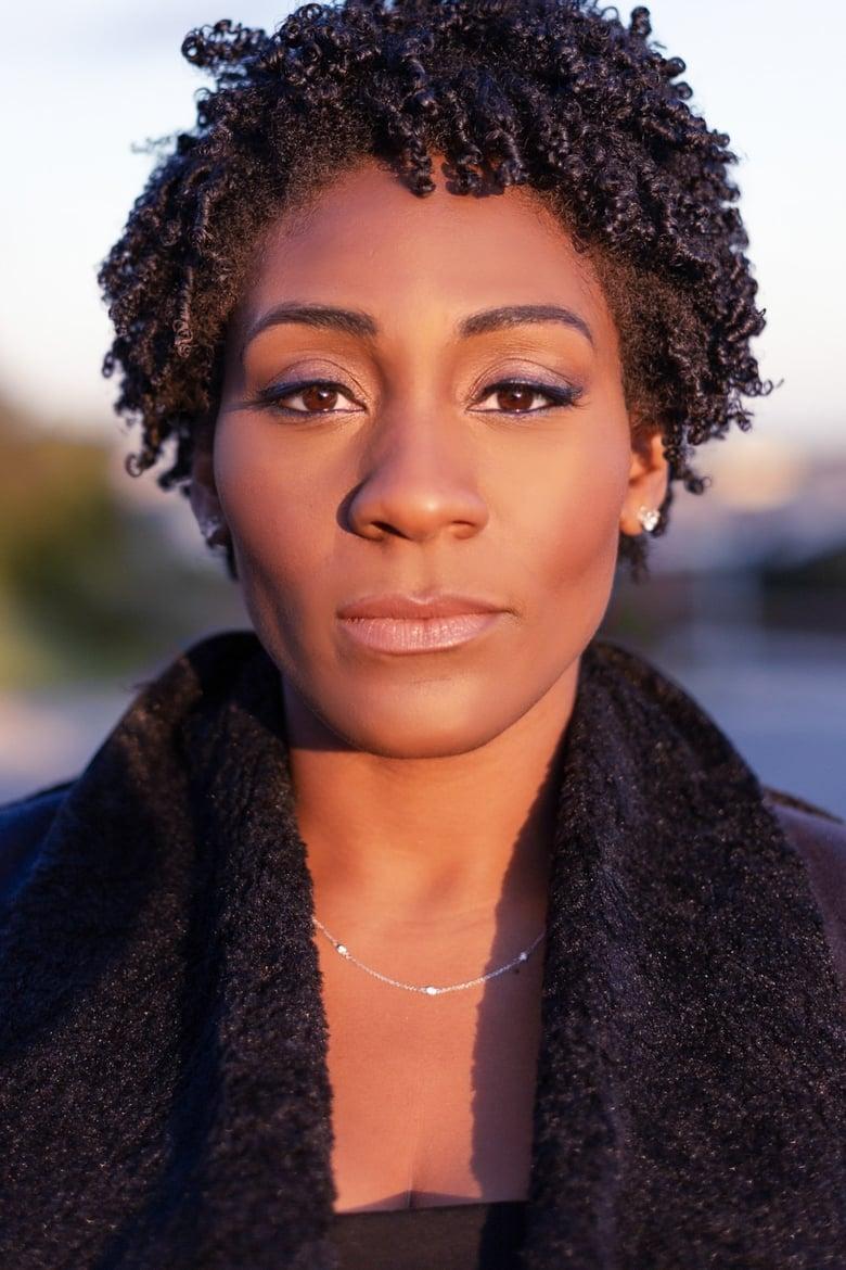 Mignon Von - About - Entertainment.ie