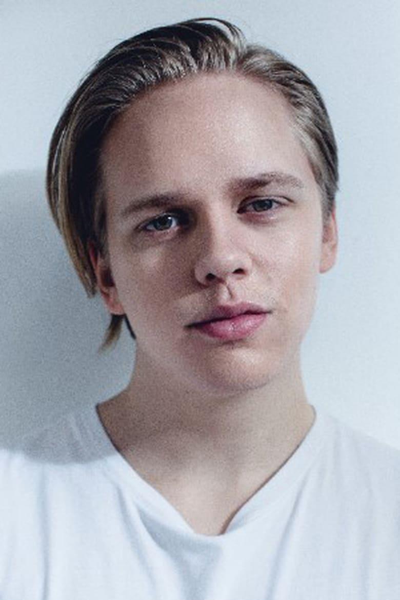 Valter Skarsgård - About - Entertainment.ie