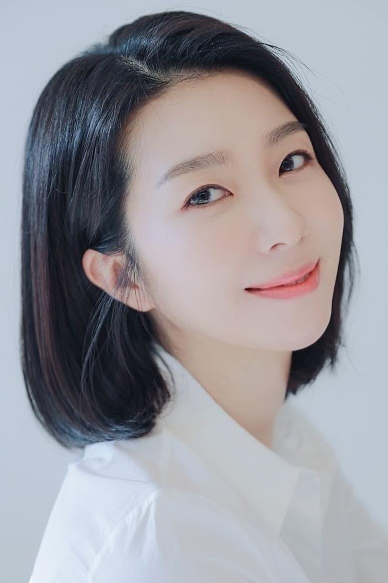 Kim Ji Hyun About Entertainmentie