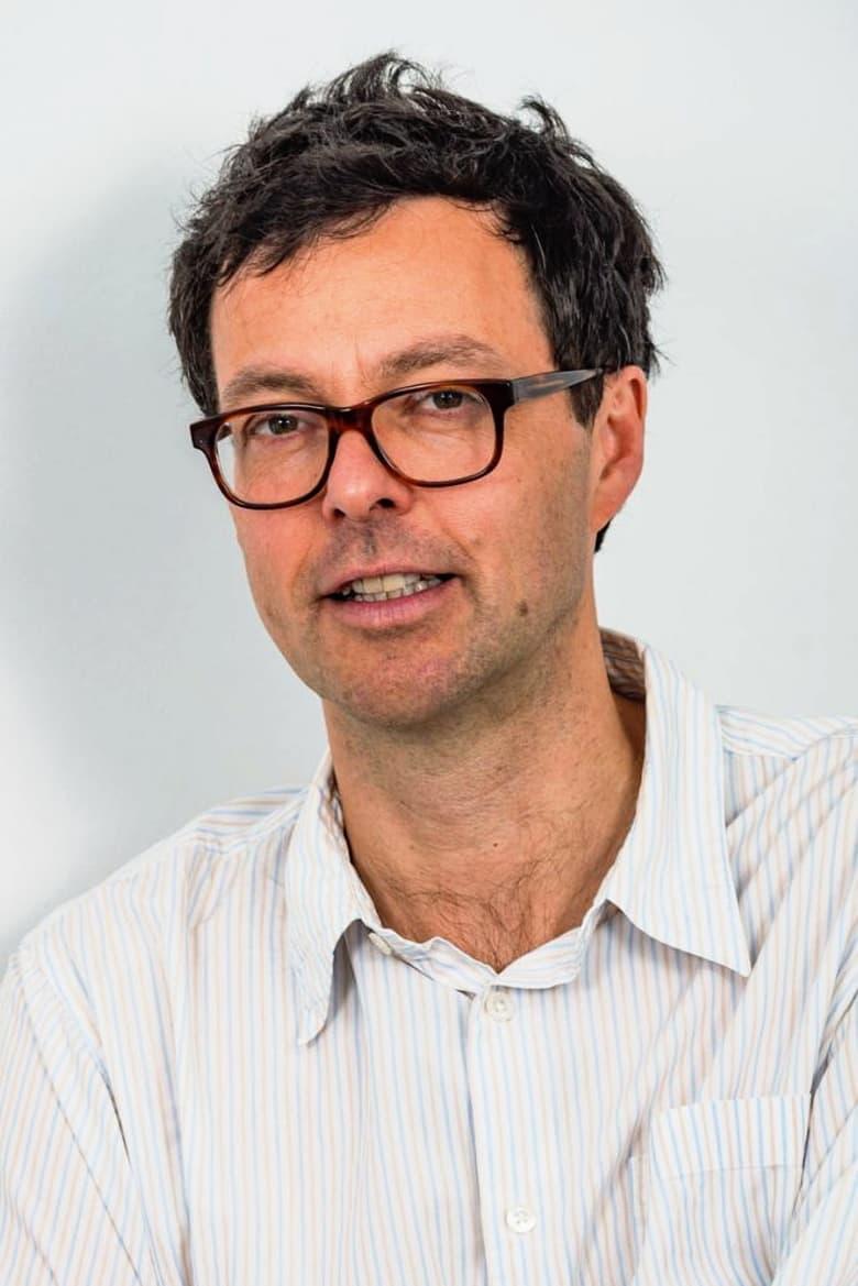 Jolyon Symonds - About - Entertainment.ie