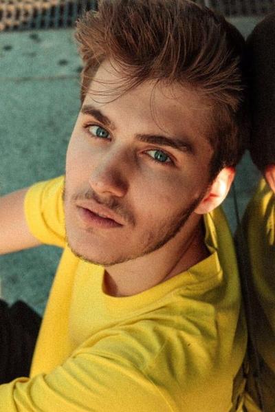 Javier Cidoncha - About - Entertainment.ie