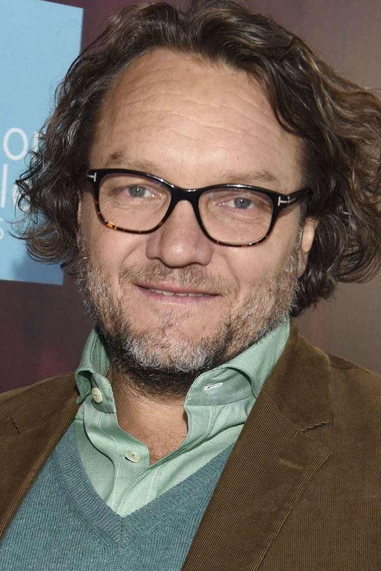 Jeremy Sims - About - Entertainment.ie