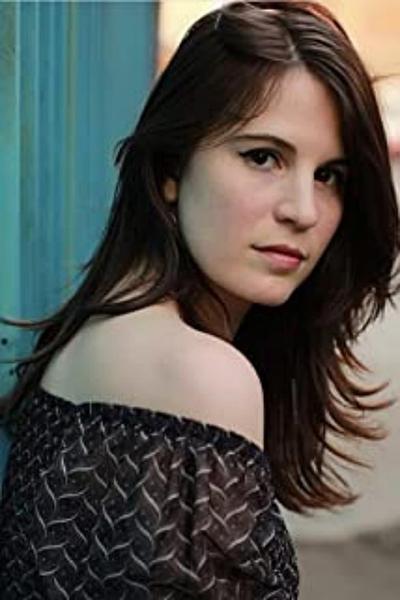 Amelia Rose Blaire About Entertainmentie