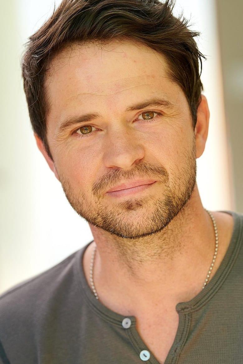 Wes McGee - About - Entertainment.ie