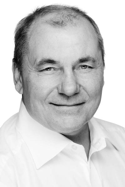 Bjørn Sundquist - About - Entertainment.ie