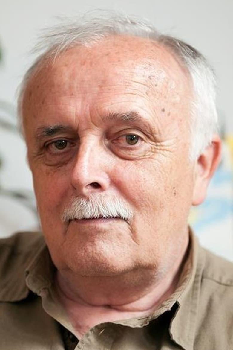 Jan Gogola - About - Entertainment.ie