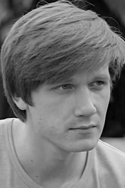 Yuriy Shlykov - About - Entertainment.ie