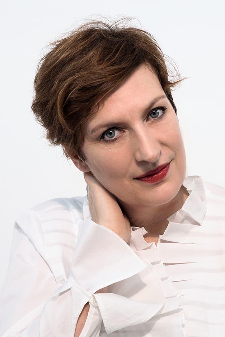 Sarah Connolly - About - Entertainment.ie
